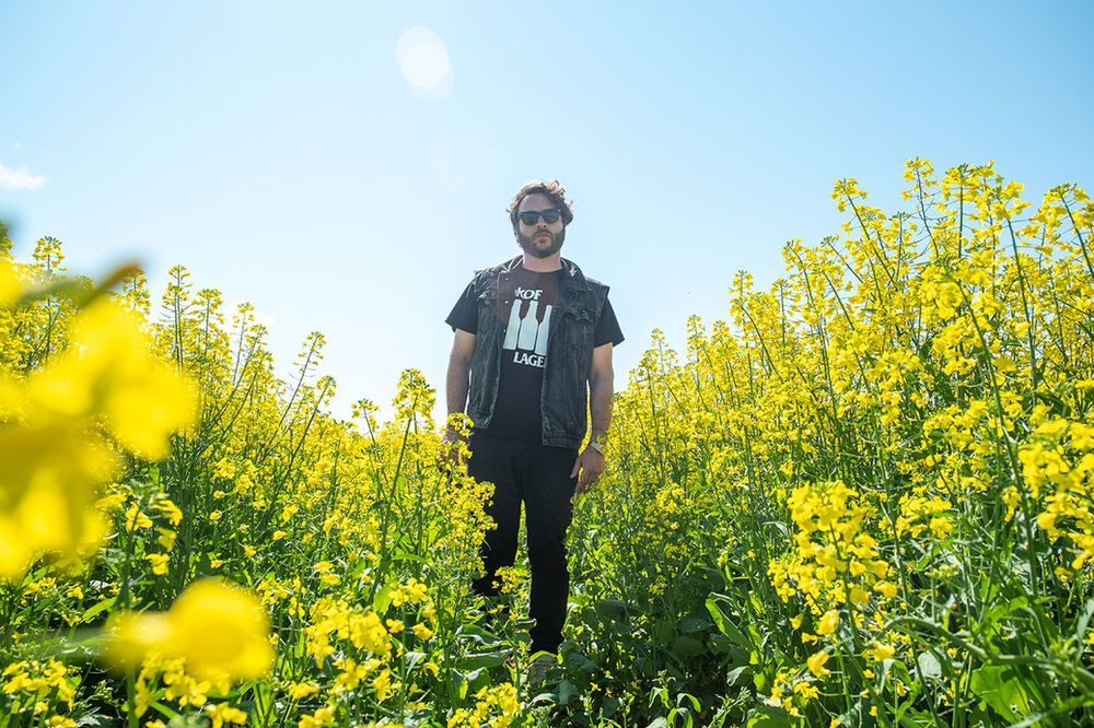 PARASITE / HUNTER KENNEDY.