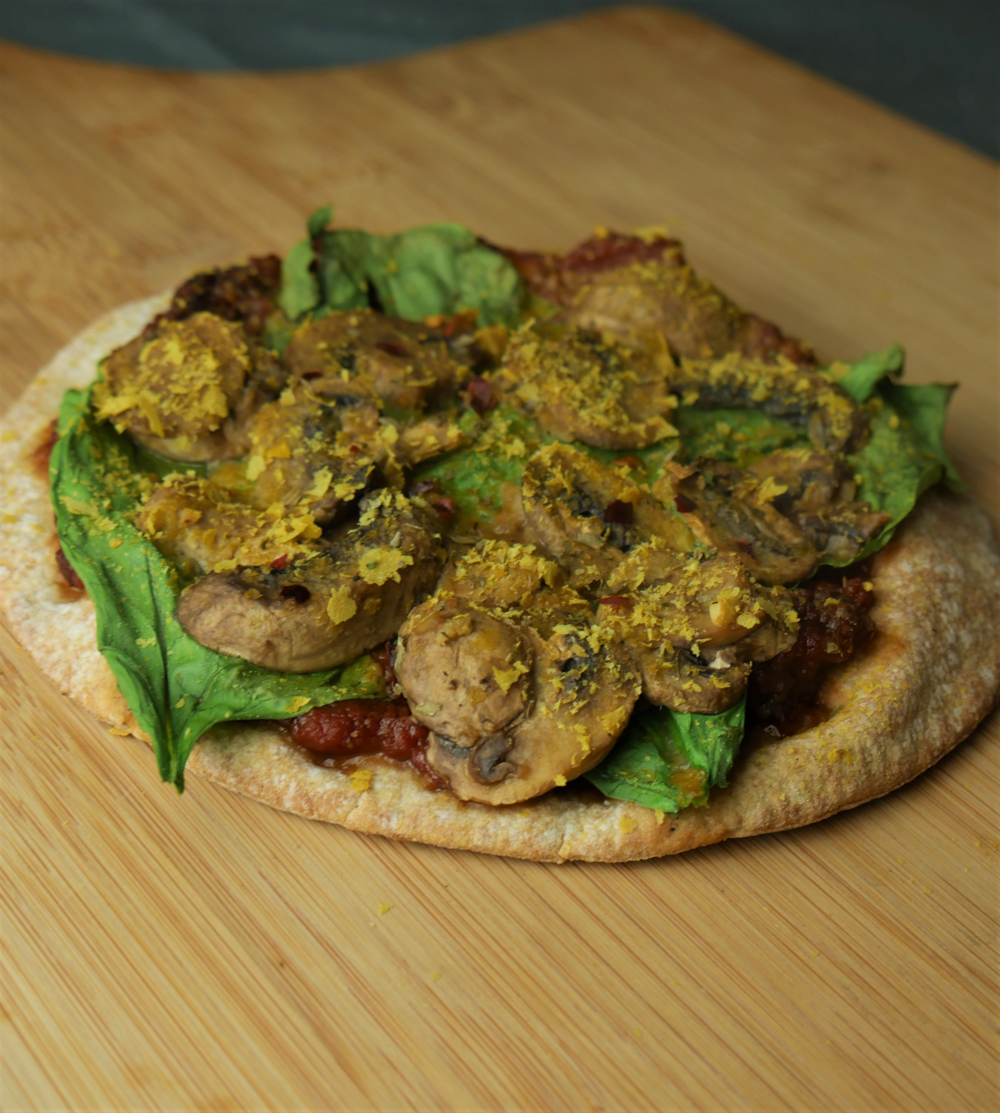 Sun Dried Tomato and Mushroom Pizza