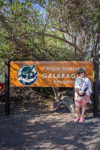 4D 3N - SANTA CRUZ ELEMENTAL | meetecuador