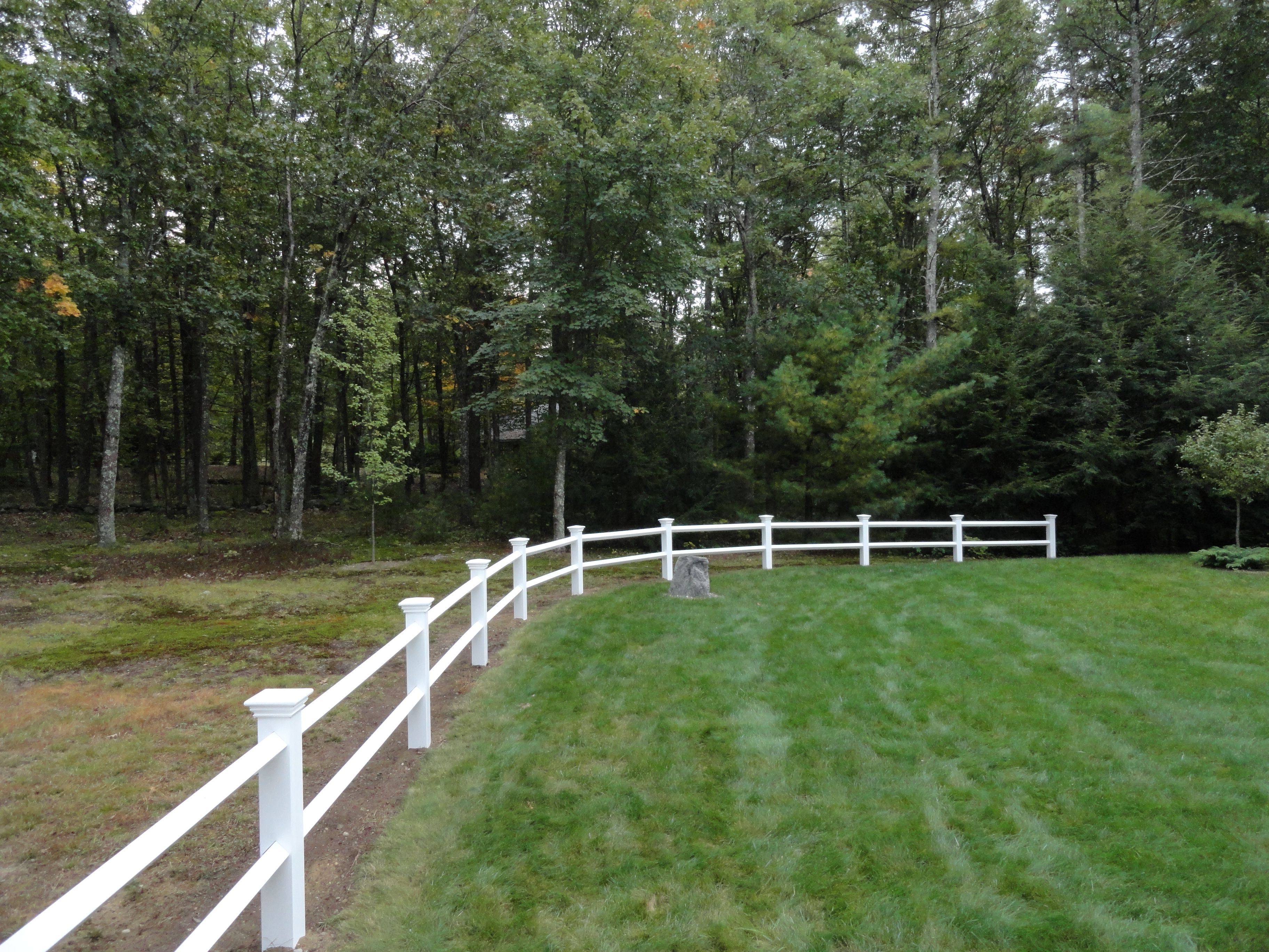 Vinyl Fences-Diamond Rail-Dover, NH