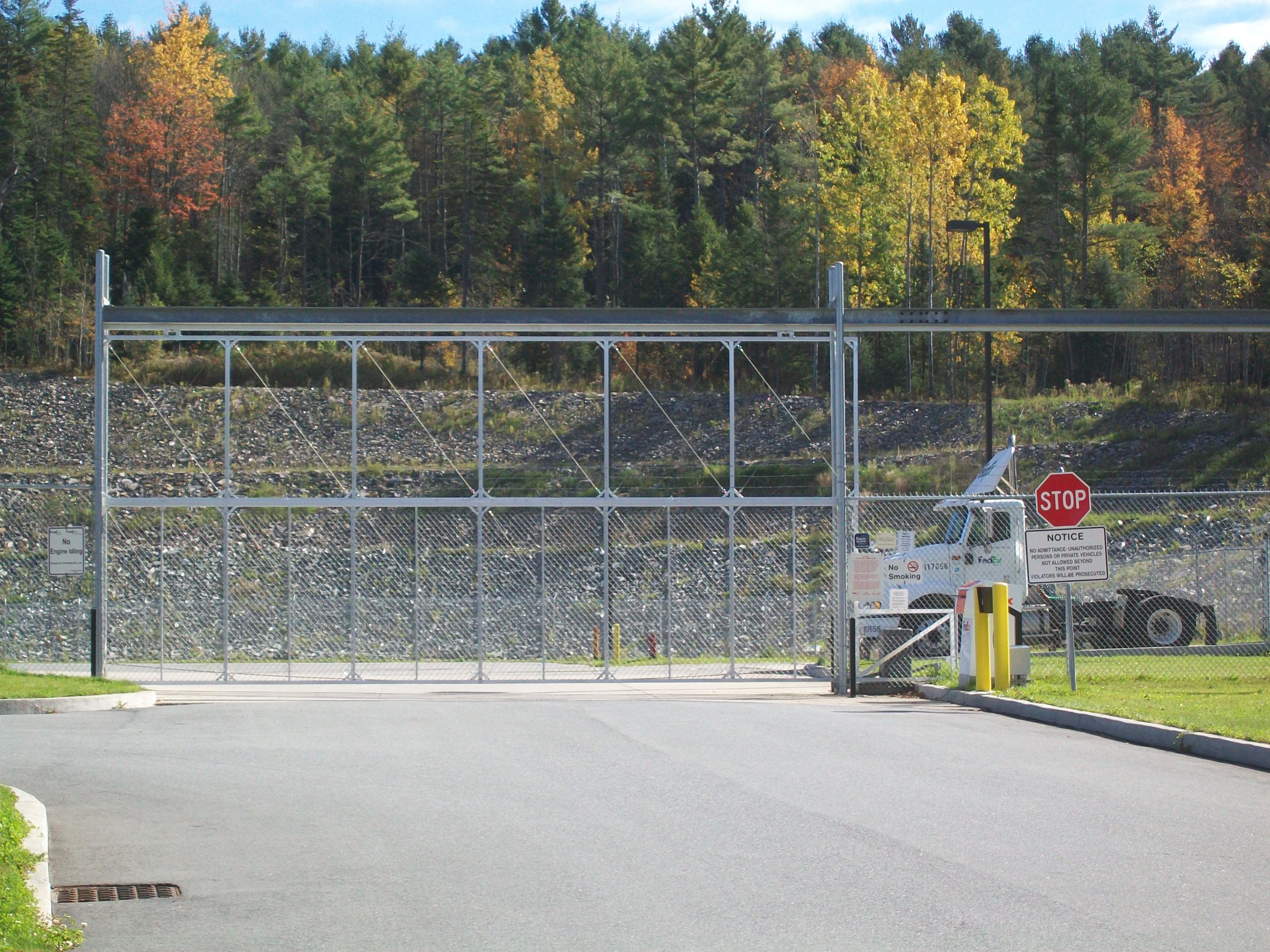 Slide Gates | granite-state-gate