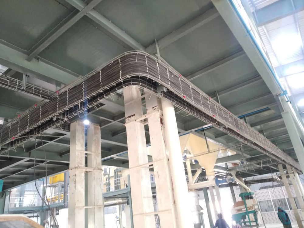 Wiremesh Cable trays in Food Plant