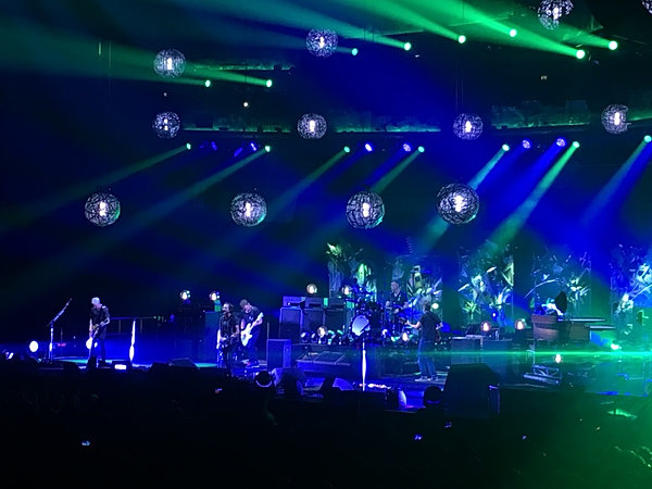 PEARL JAM TRUMP UP THEIR CHARGES IN LONDON WITH MEGA THIRTY-THREE SONG SET