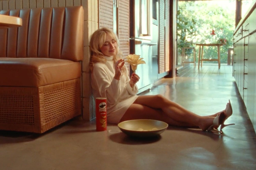 Snacking: Short n’ Sweet Snack Attack: Sabrina Carpenter’s Pringles ...