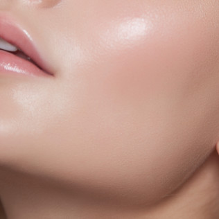 O R A | Inspired by Beauty, Powered by Science.