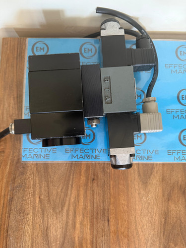 DANFOSS HPR 02 INDICATOR 045-0261 and Control Valve Set | Effective Marine