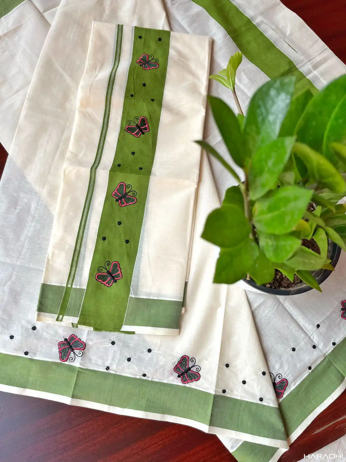 Kerala Kuthampully Set Mundu Online | HARADHI