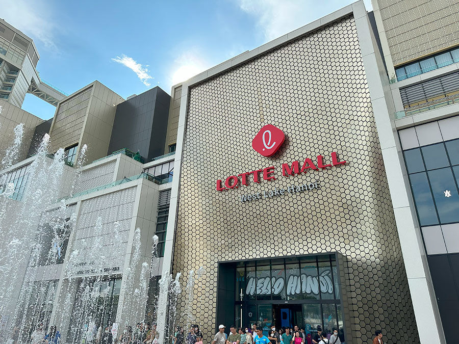 Lotte Mall Tây Hồ có những gì? Bảng giá vé các dịch vụ