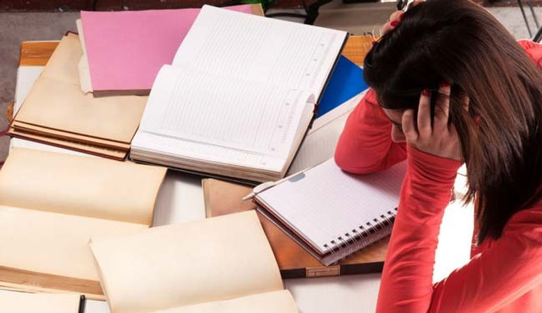 Law Student Forgets Content from Previous Unit