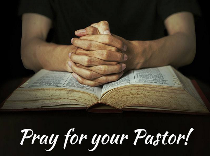Five Ways to Pray for Your Pastor on Monday