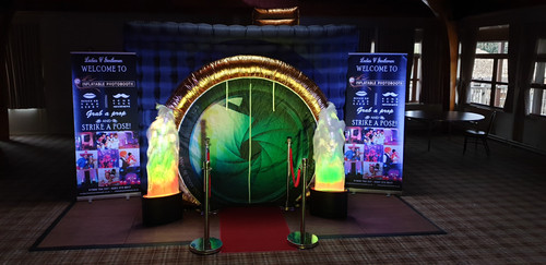 Inflatable DSLR Camera Photobooth | big-fun-inflatables