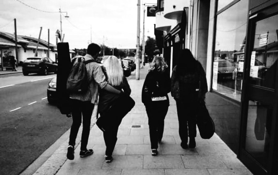 Moxai, a band in the wrong decade.