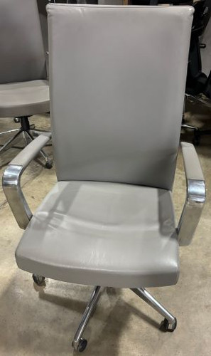 HBF Gray Executive Chair | Thrifty