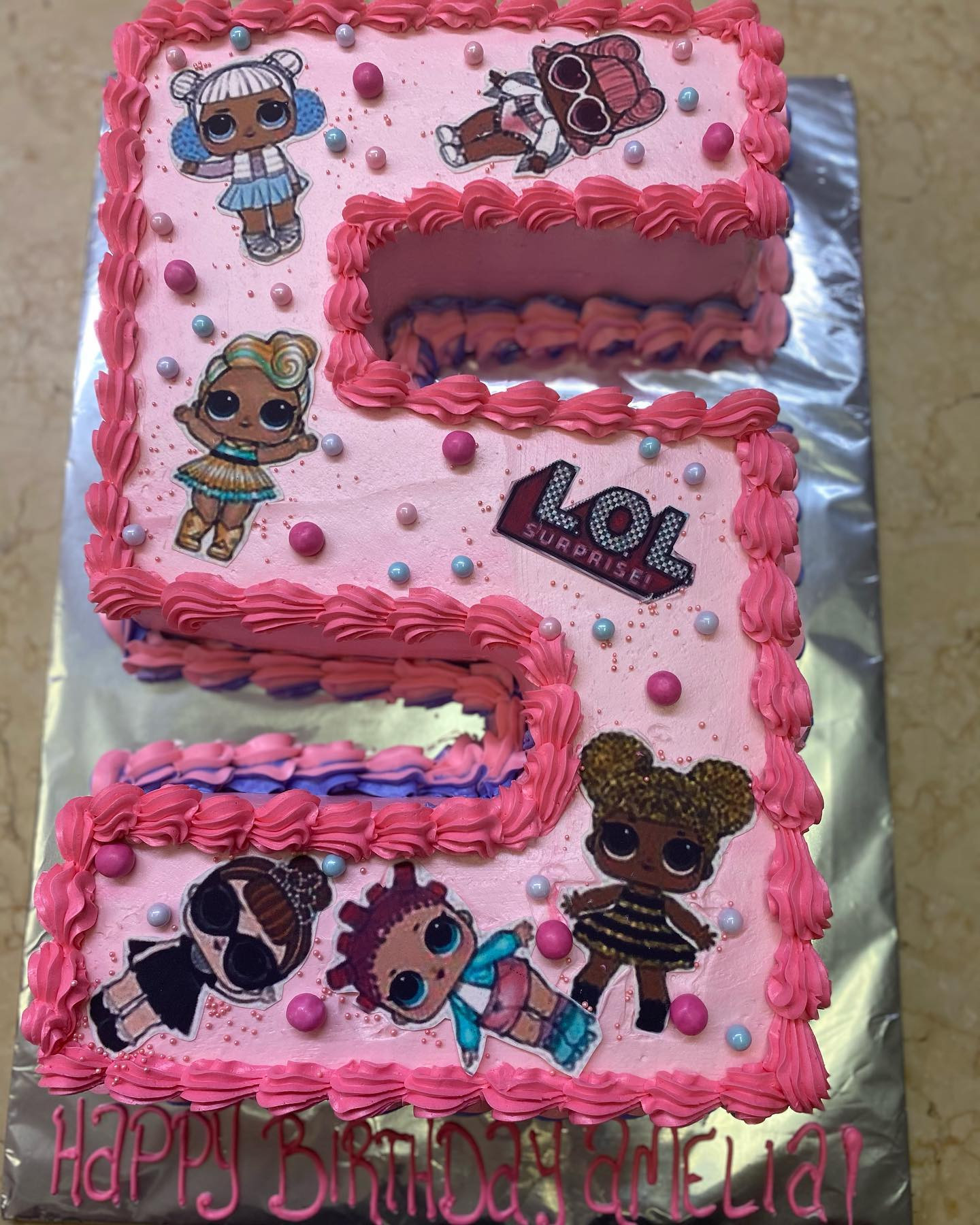 Number Five Shape Cakes