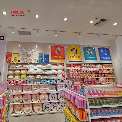 Cetak Branding Rak Display | ISA Grafika