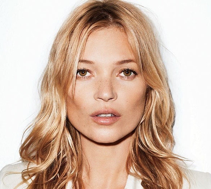 HOW TO ENHANCE YOUR CHEEKBONES