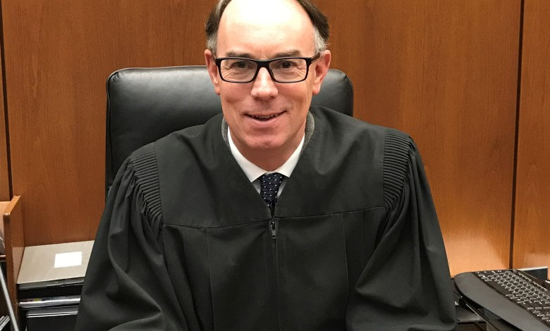 Supreme Court Justice Roberts’ new counsel arrives at the High Court