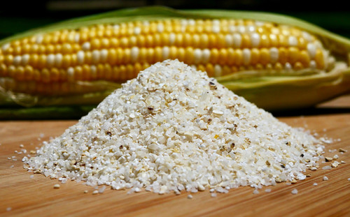 1 lb White Stone Ground Grits | Southern Queen Foods