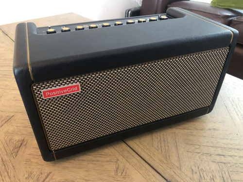 Positive Grid Spark 40 Amp | The Guitar Shack