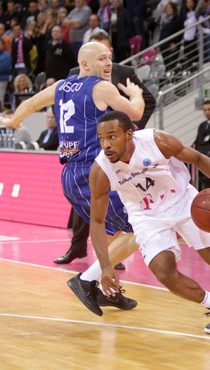 HOME | Josh Mayo | Pro Basketball Player