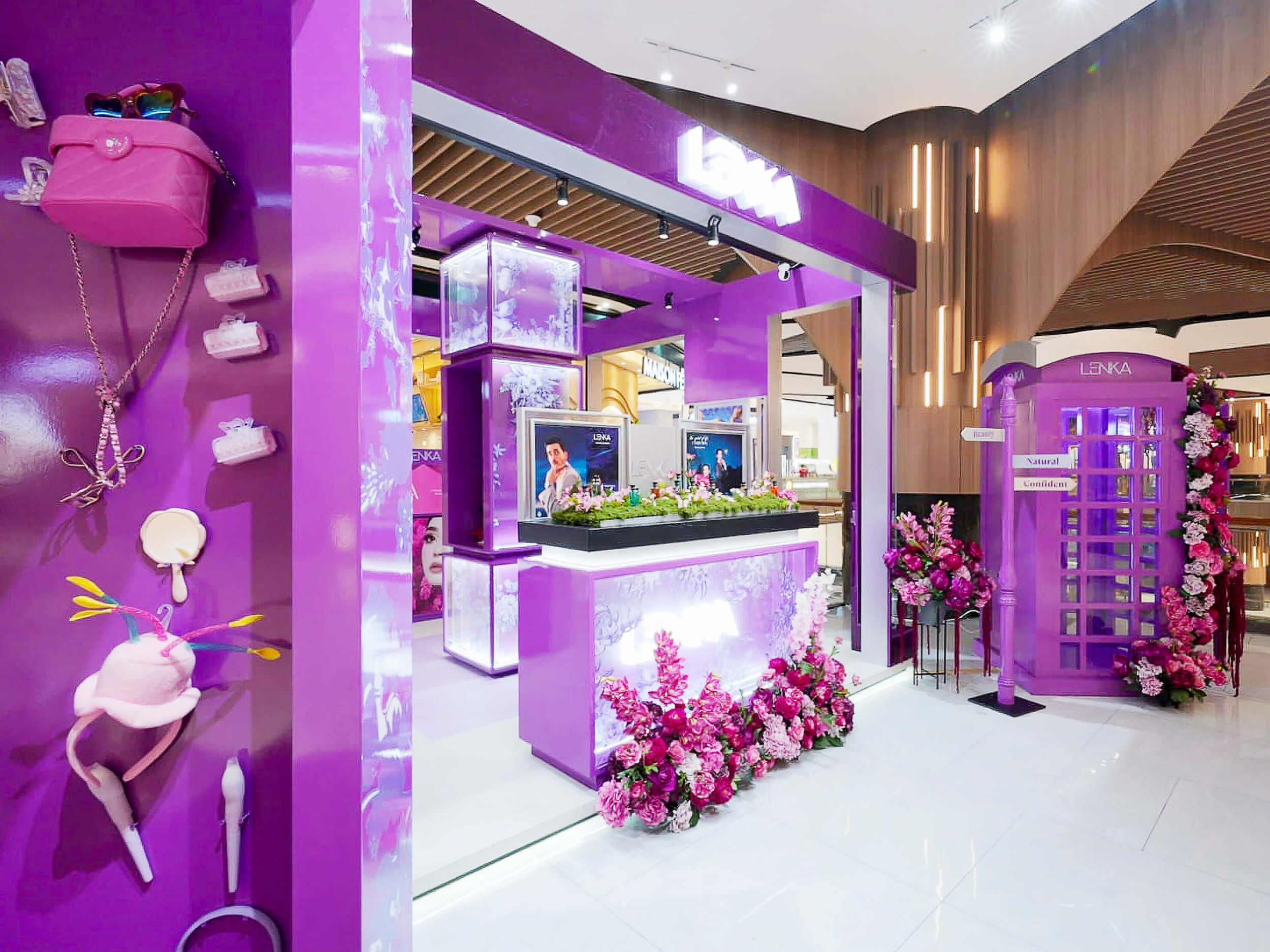 Retail Booth Design in Jakarta by INSADA | Architecture & Interior ...