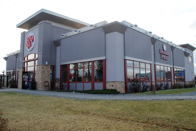 Boston Pizza | Westmount Shopping Centre