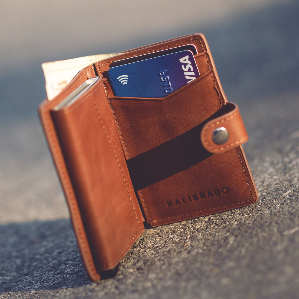 KALUPI (WALLET)