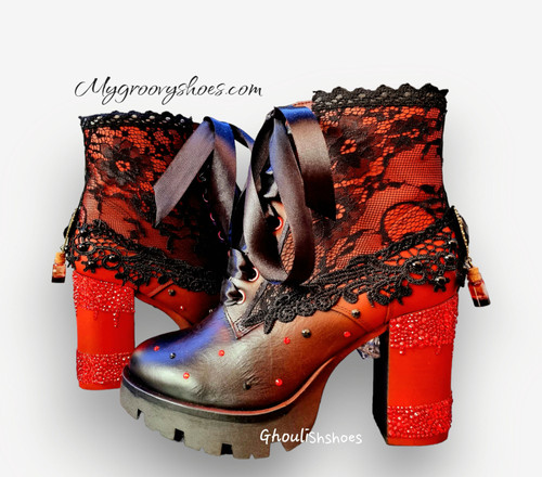 Solid Blood boots | Ghoulish Shoes