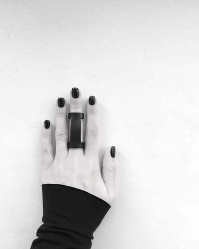 Cut ring / Julia Fom | L Ö V E N D A H L