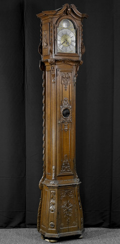 Belgian carved oak longcase clock, late 18th century (M11) | jimwuerstlin