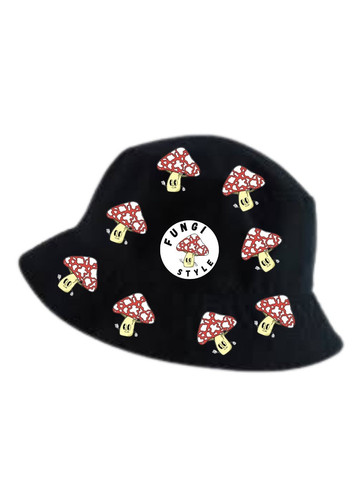 Sombrero bucket negro con estampados de hongos dispersos | Fungi Style