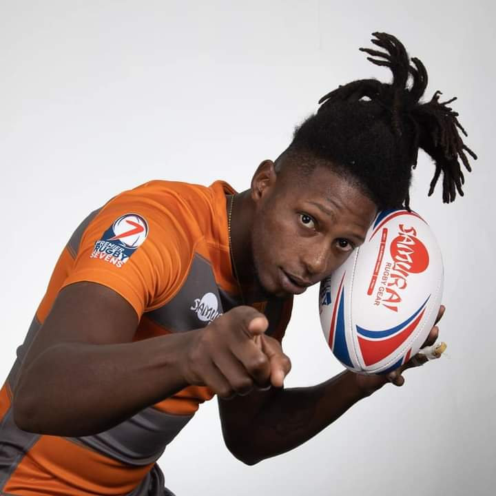 Professional Rugby Player Aaron Cummings Shares A "Peace" of Himself ...