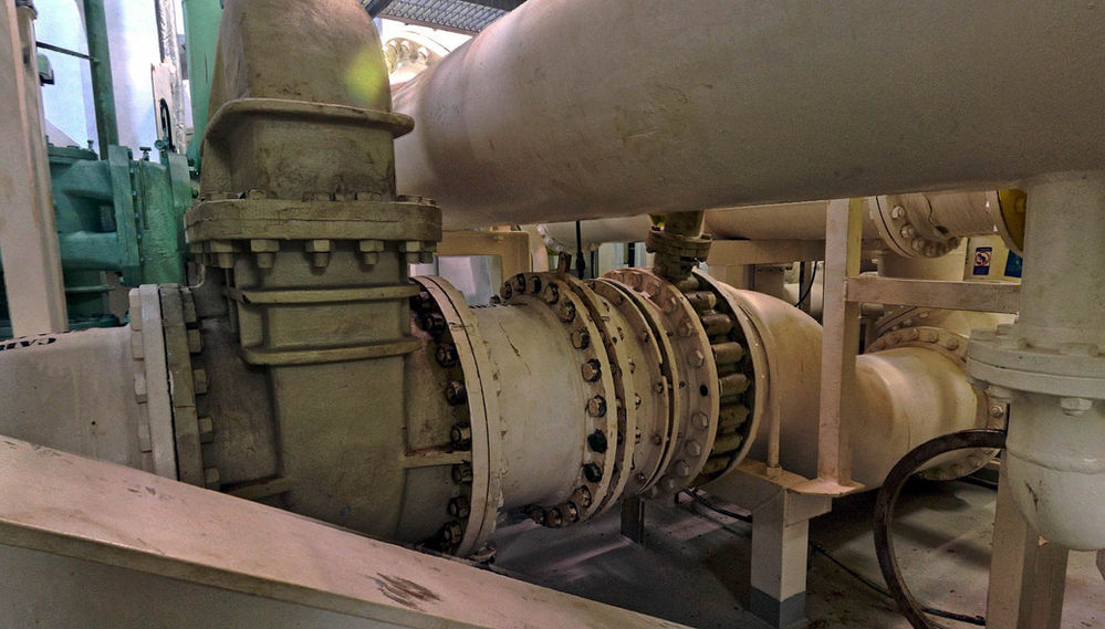 3D Laser scanning large Crude Oil Tanker pump room for retrofit