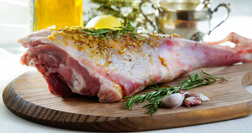 Bone In Shank On Leg of Lamb | Lambtastic Farms