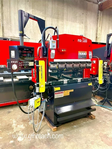 Amada RG-35S Hydraulic CNC Press Brake W/ NC9-EX Control / ProTech | GTH