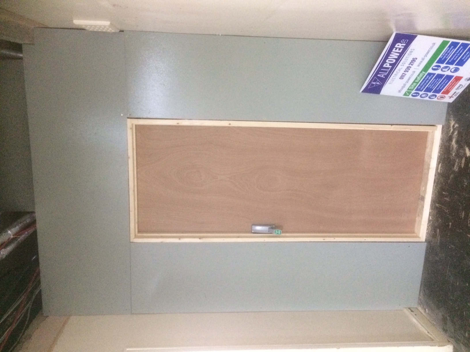 Southern Hoarding Contractors | Free standing hoarding low impact