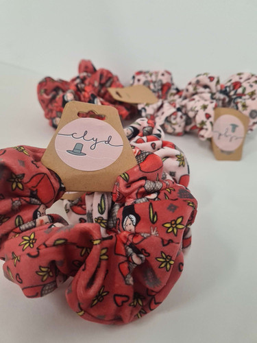 Red Welsh Scrunchie | Clyd