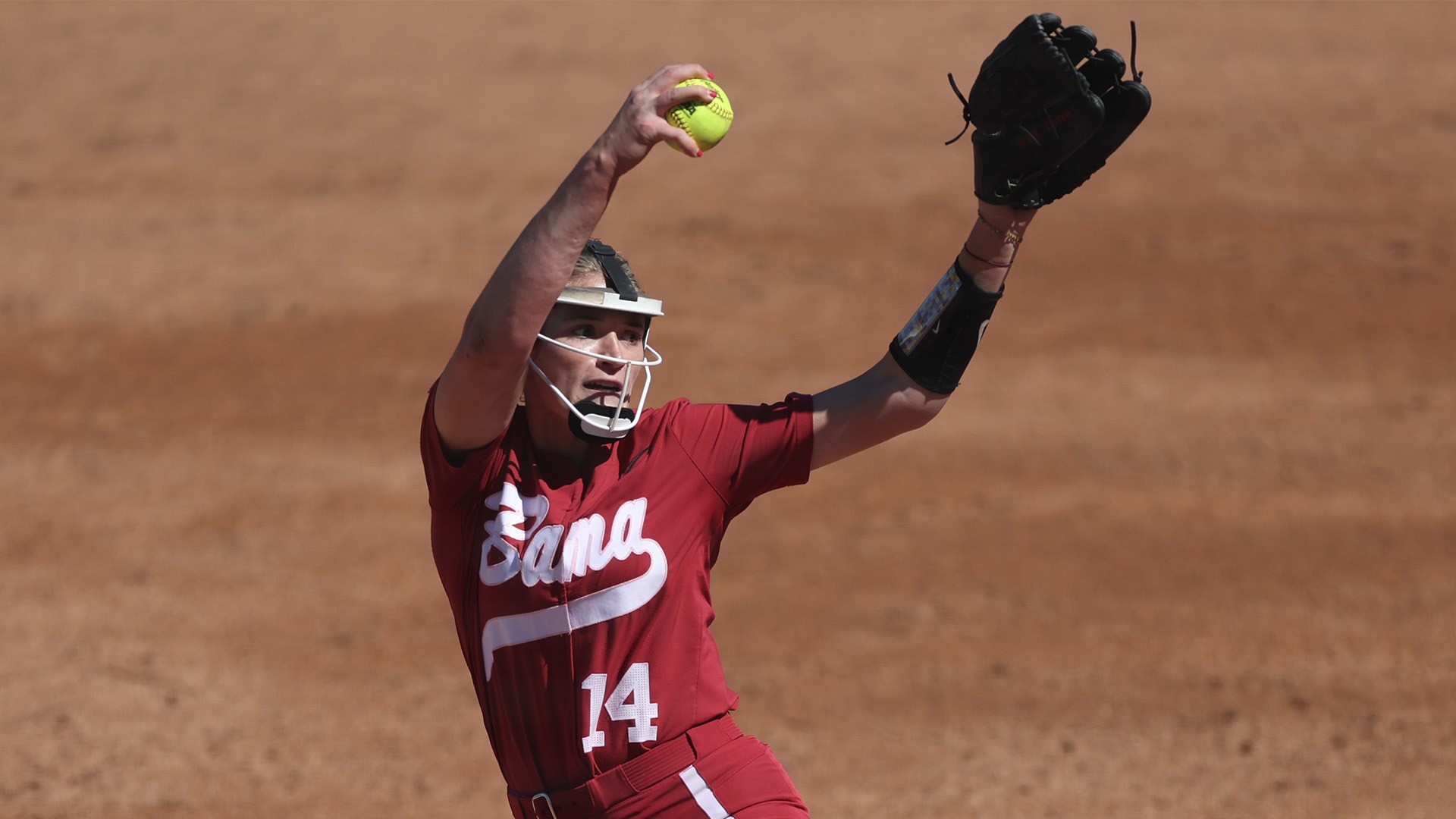 Elite Prospect Spotlight: Erin McDaid; 2025; RHP/1B; 62 mph; LI Surge; NY