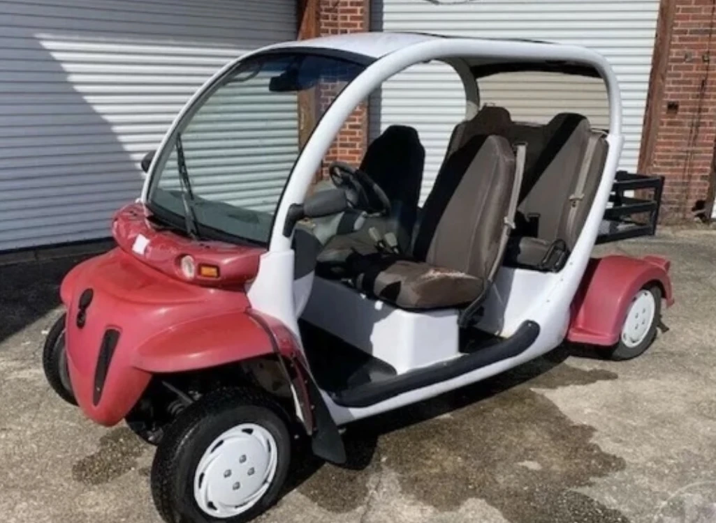 BEFORE & AFTER | Custom GEM Cars by Dustin MacIntosh at EV Designs