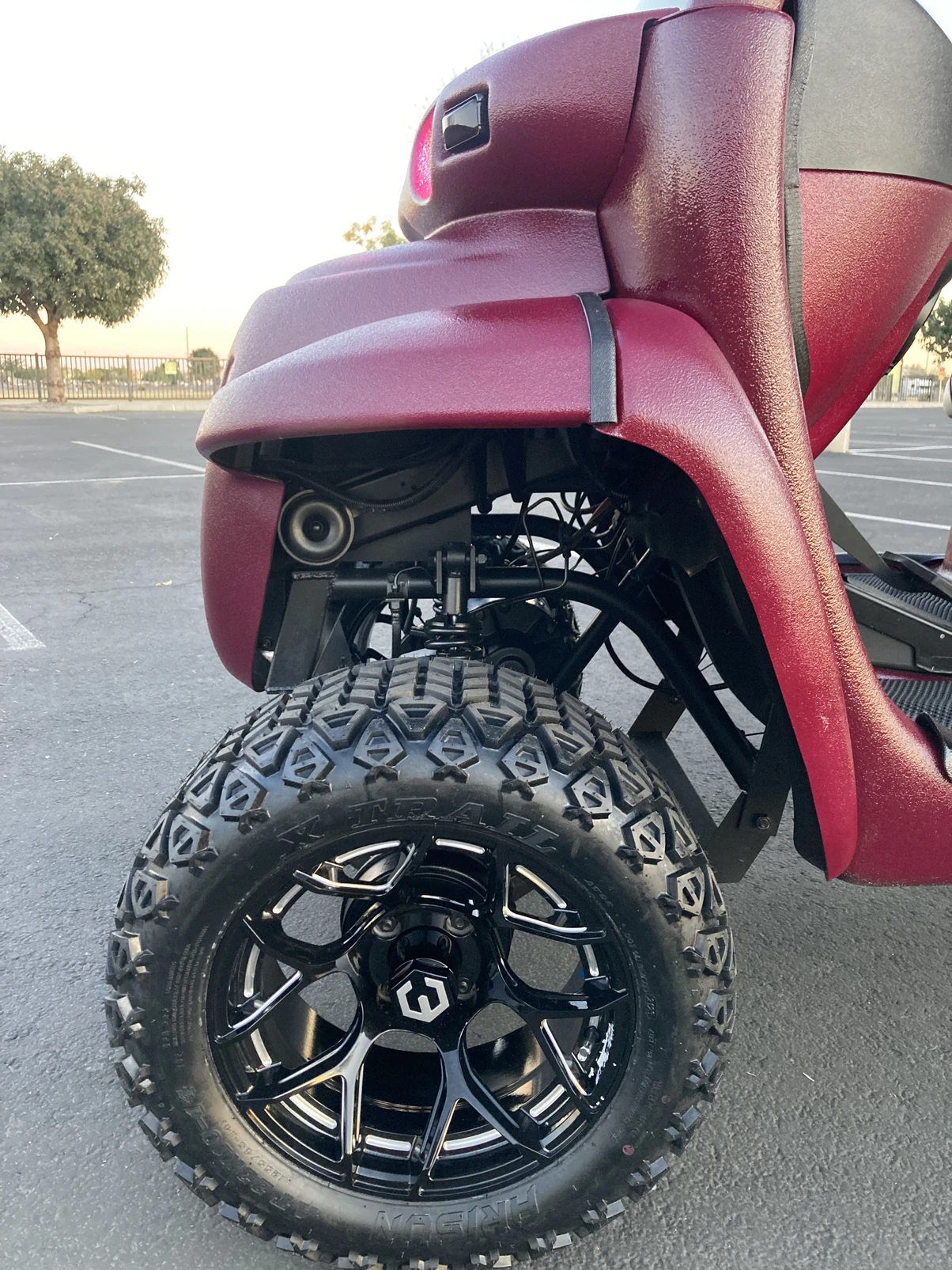 2002 CUSTOM 4 SEAT LIFTED GEM CAR GOLF CART - DO NOT PLACE ORDER ON ...