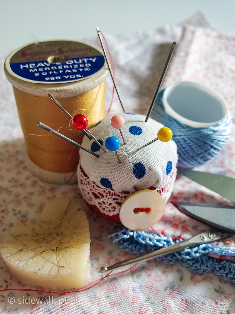 Hand rolled edge tutorial