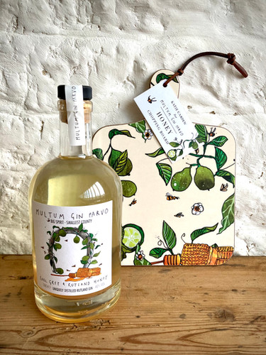 Gift Bundle - 50cl Gin & Chopping Board set | Multum Gin Parvo