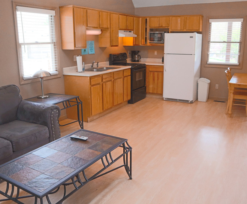 Deluxe Cabins | Long's Retreat