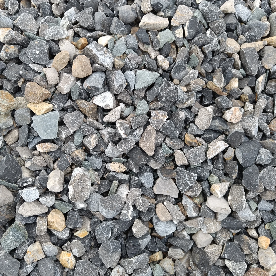 Blue/Grey Chippings 20mm | Straffan Oaks Yard