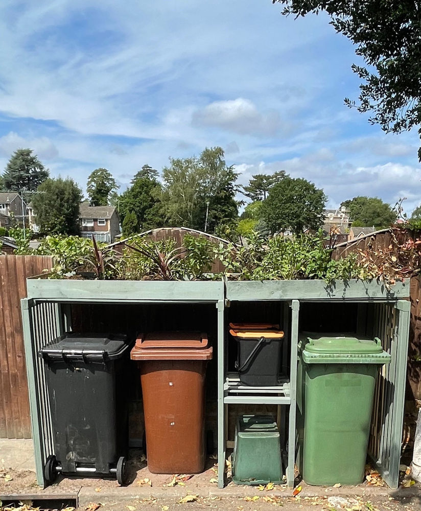 4 reasons why a DIY bin store is a great idea!