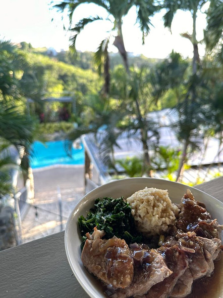 Ode To The Elephants Restaurant | The Lazy Parrot Inn