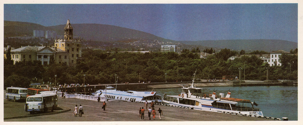 15 panoramic views of Soviet Novorossiysk, port and Hero City