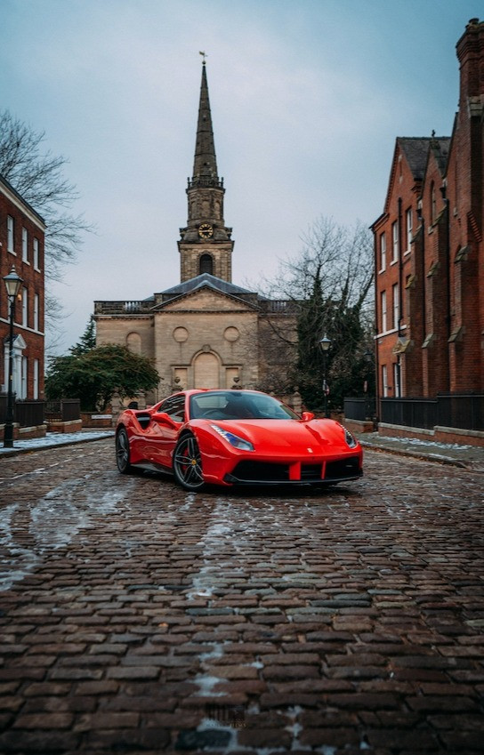 Ferrari Hire - West Midlands | Platinum Supercar Hire