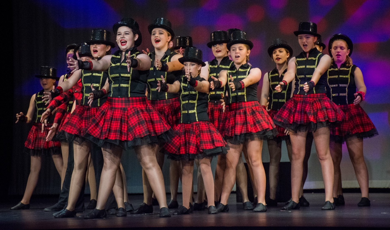 Gallery | devinedramadance