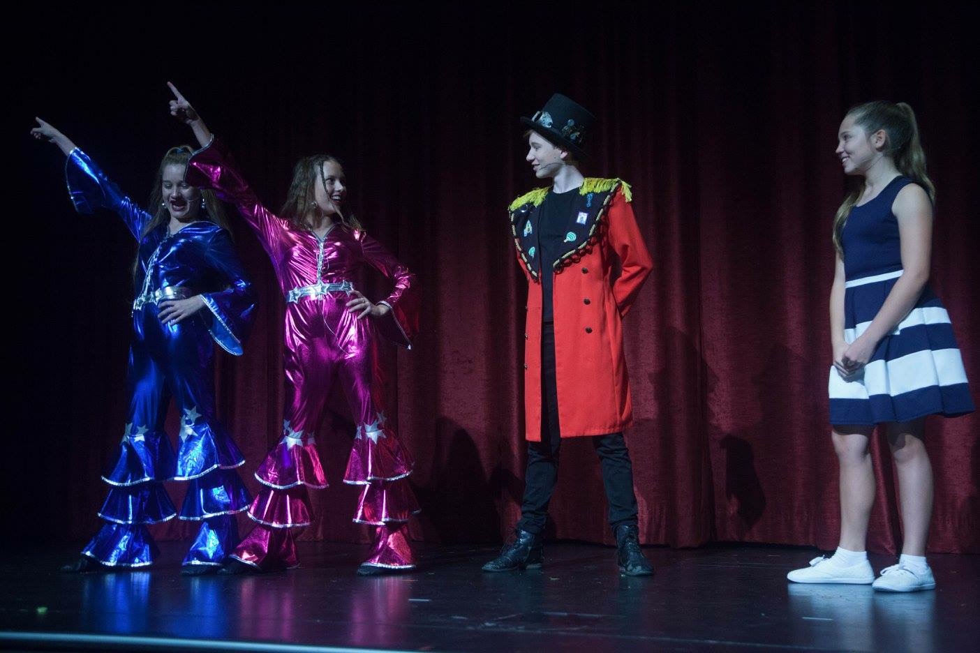 Gallery | devinedramadance